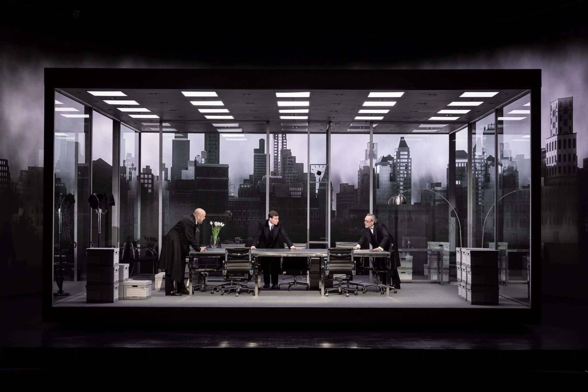 Last chance to see THE LEHMAN TRILOGY | News