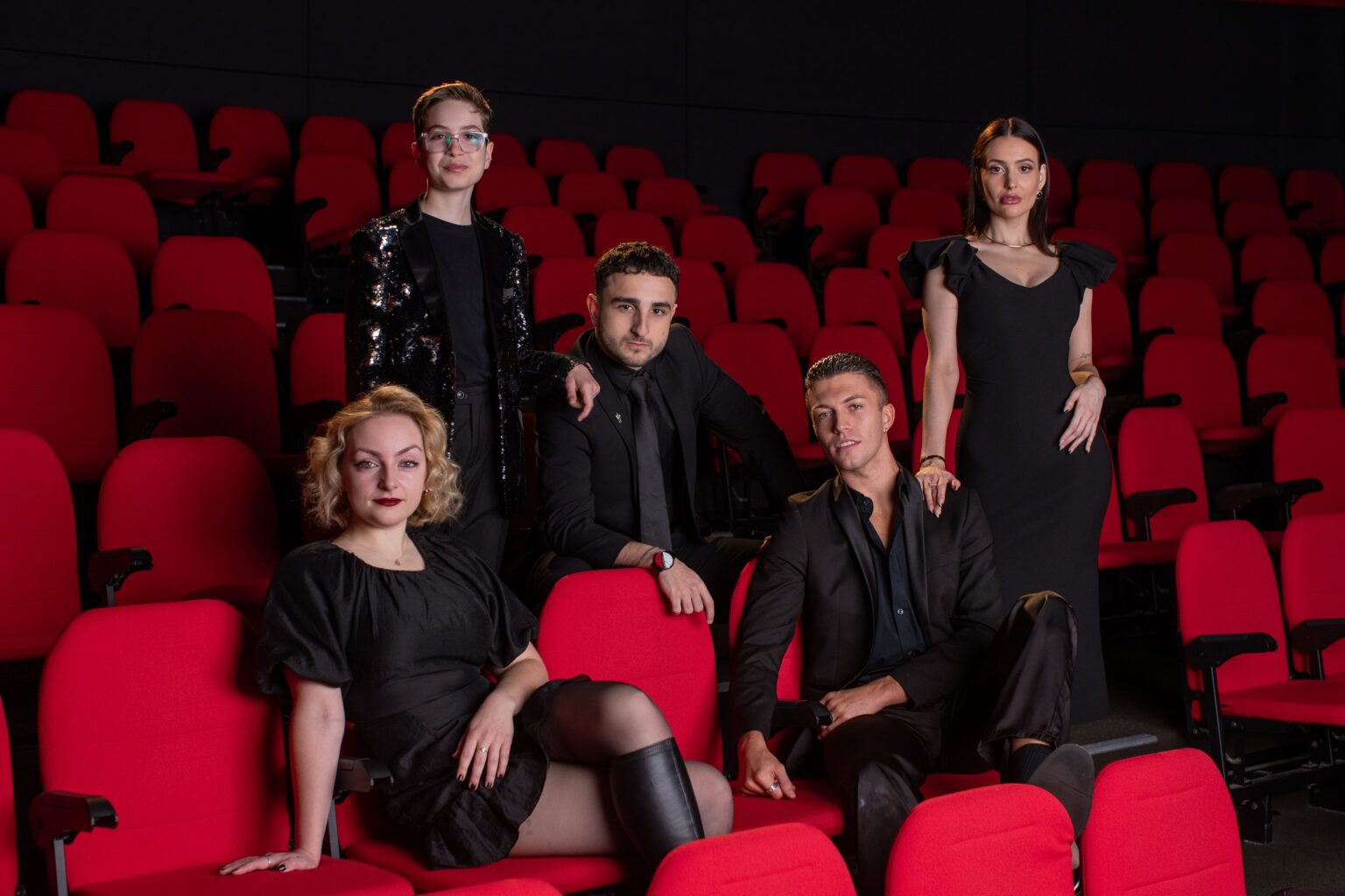 The Cast of The Addams Family at Teatro Announced | News