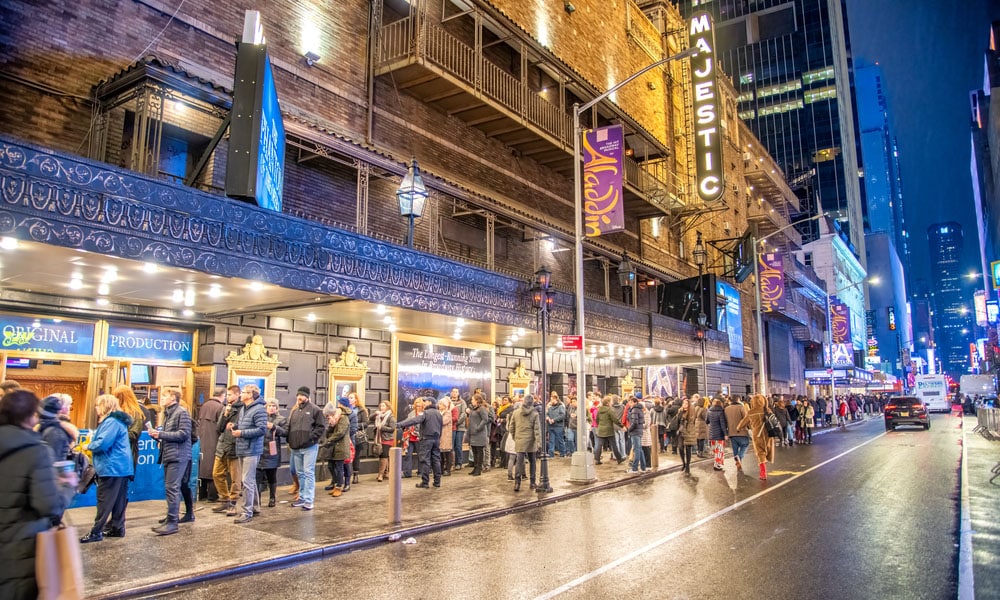 Broadway avoids strike as musicians reach tentative deal